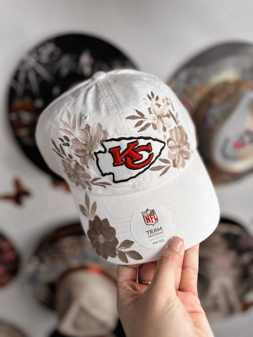 Flat Brim Magical Crowns – Beyond the Canvas by Yaya